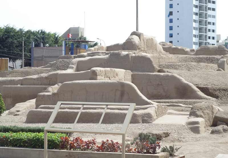 The District Surquillo - LimaEasy